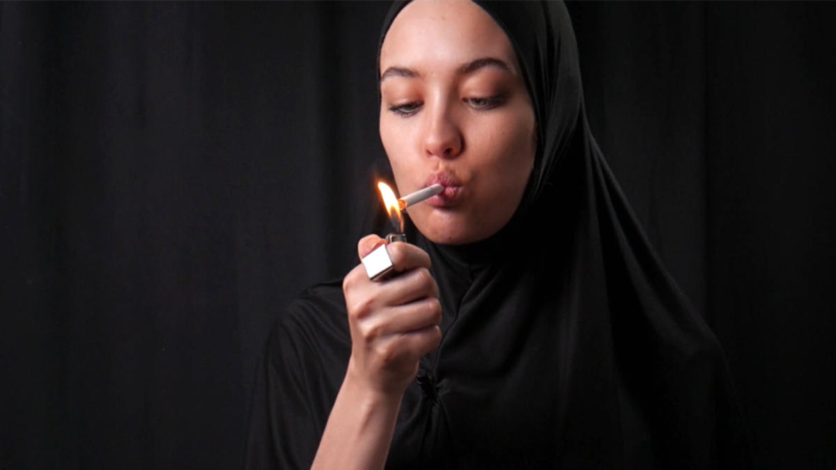Clipspool Ksenia Is Smoking Two Cigs Wearing Hijab