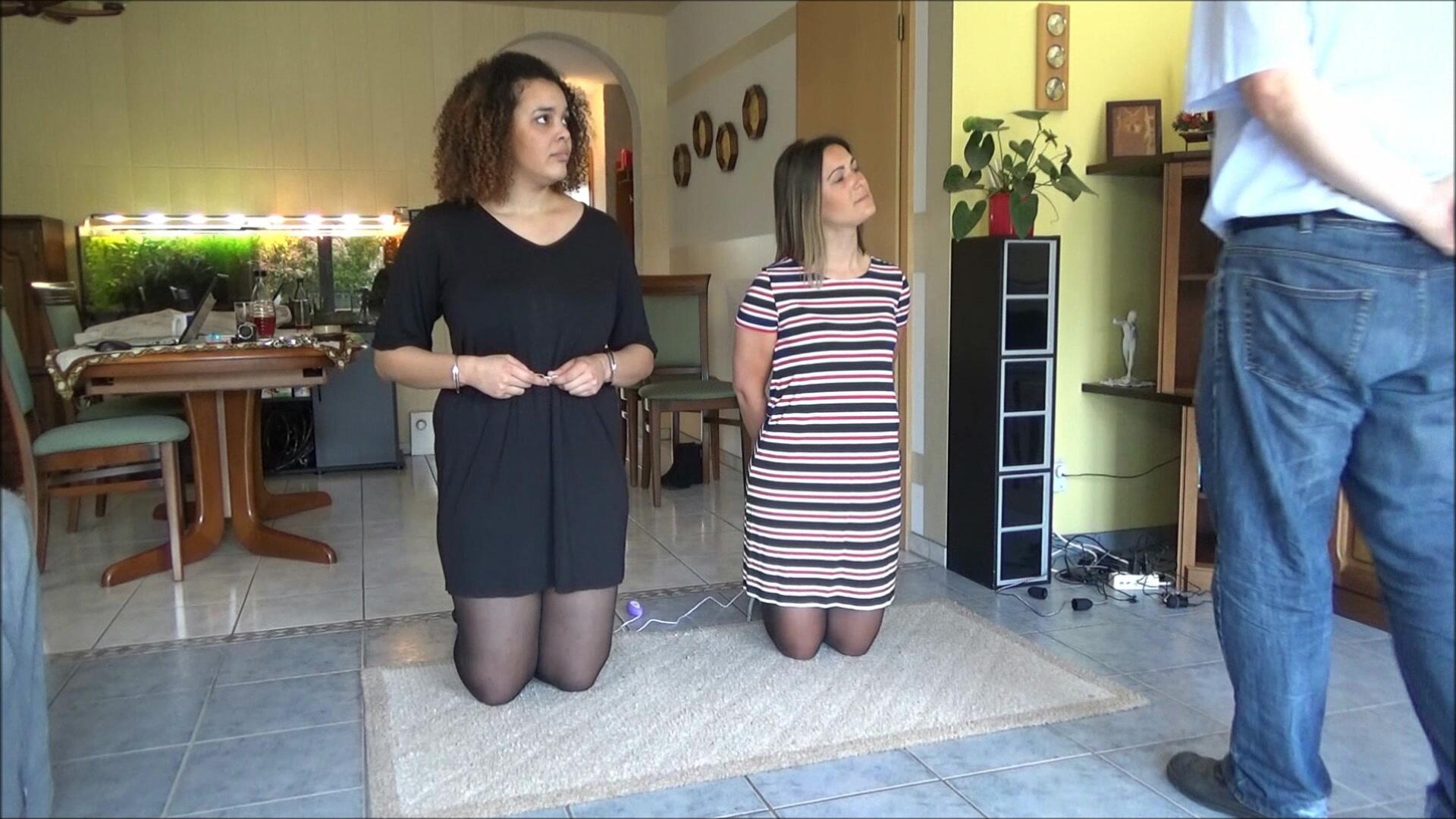 Clipspool | Kyra and Vanessa - tickle detector test Part 5 of 10